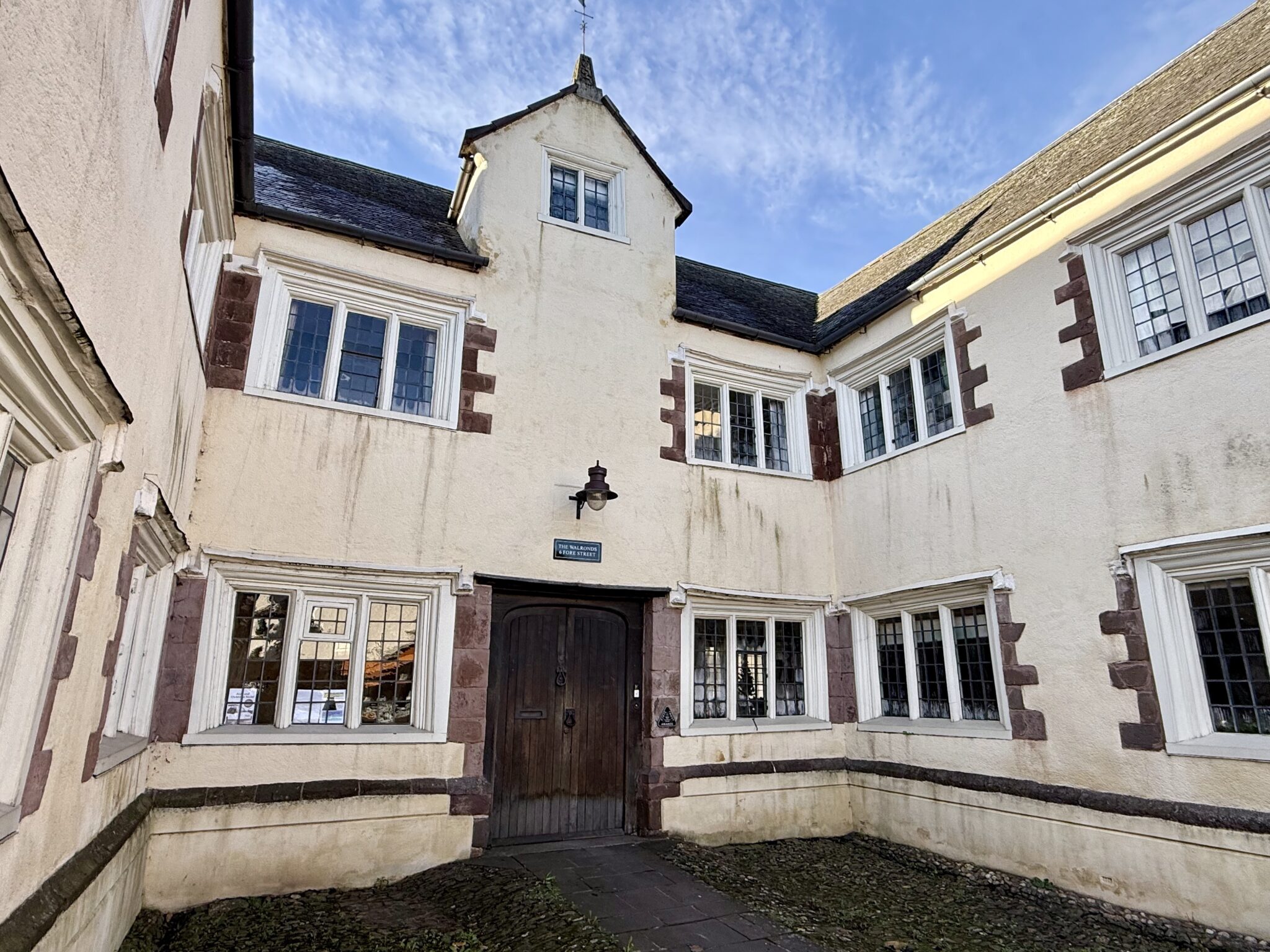 Cullompton Devon Travel Guide: Best Things to Do, Places to Visit